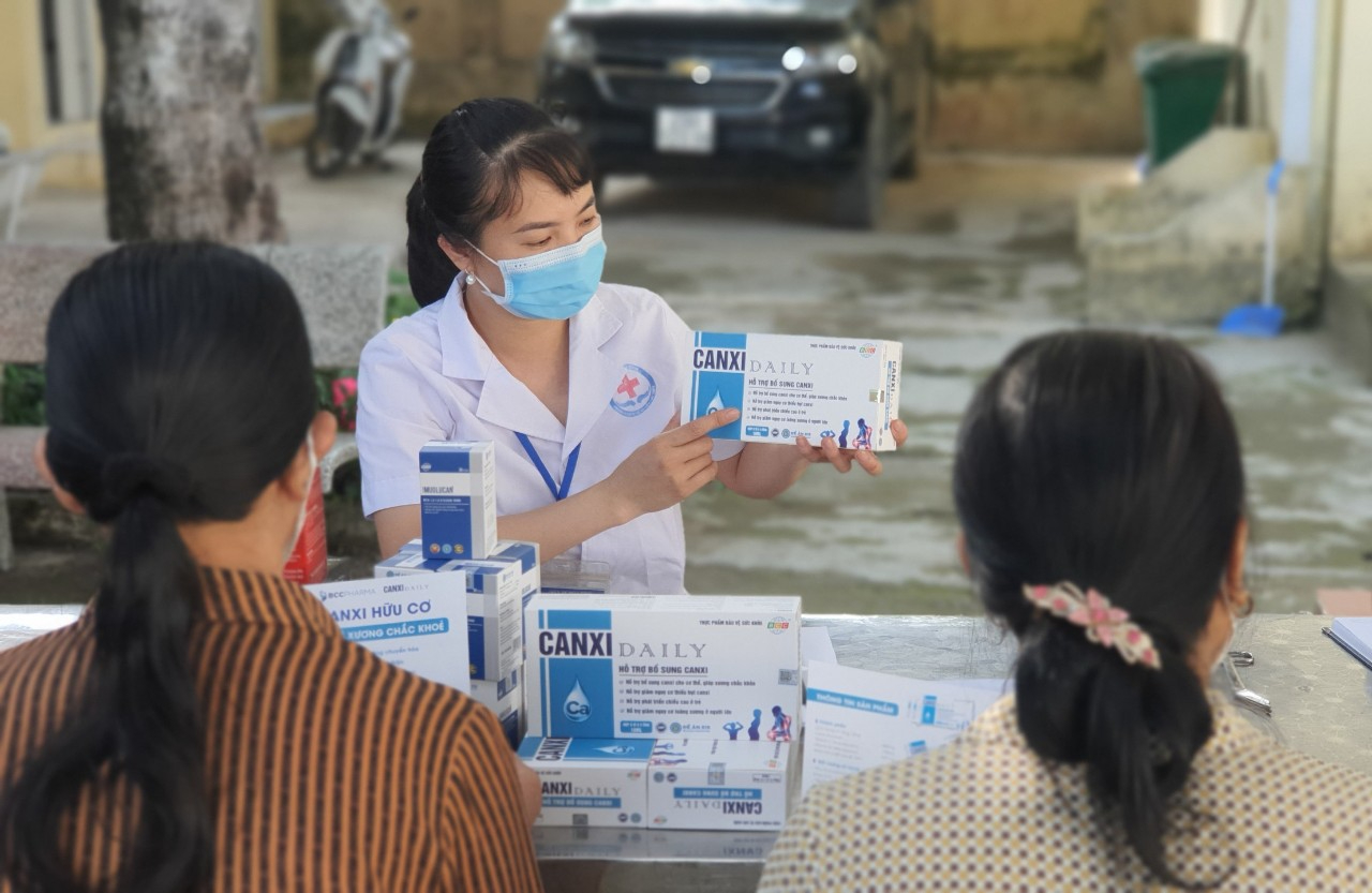 ĐẨY MẠNH CÔNG TÁC TRUYỀN THÔNG VỀ ĐỀ ÁN 818 VÀ CHIẾN DỊCH CHĂM SÓC SỨC ...